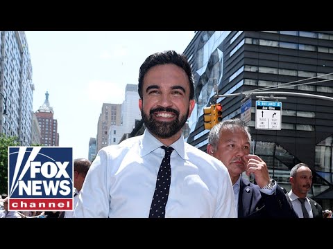 Democratic Party on the Brink of Implosion, Expert Sounds Alarm ...